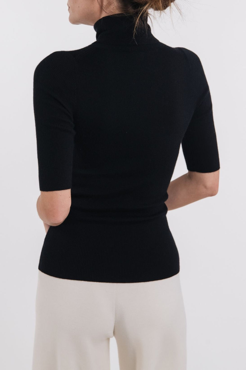 Women's cashmere ribbed elbow sleeve turtleneck | TSE